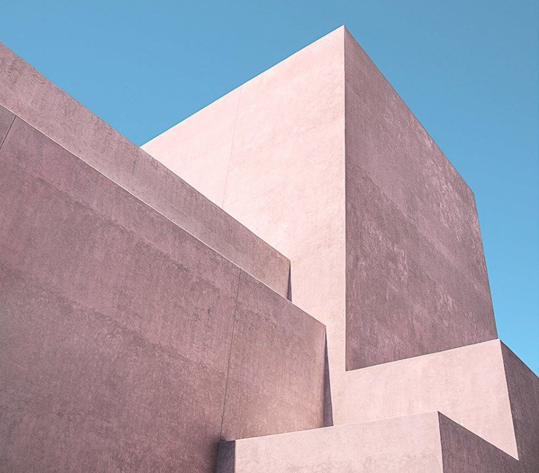 What to build: 5 trends in the modern architecture world makhnostudio.com